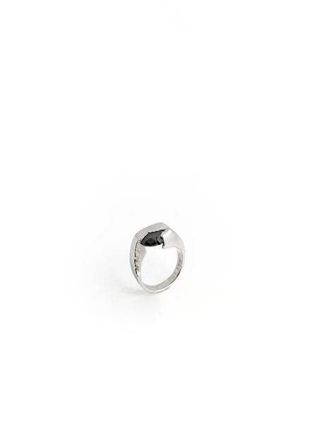 Black Stone in the Brick Ring I | SNAKE1NTHE3Y3 – Stud10
